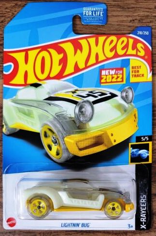 New 2022 Hot Wheels Lightning Bug X-Racers 218/250 Glows in the Dark ...